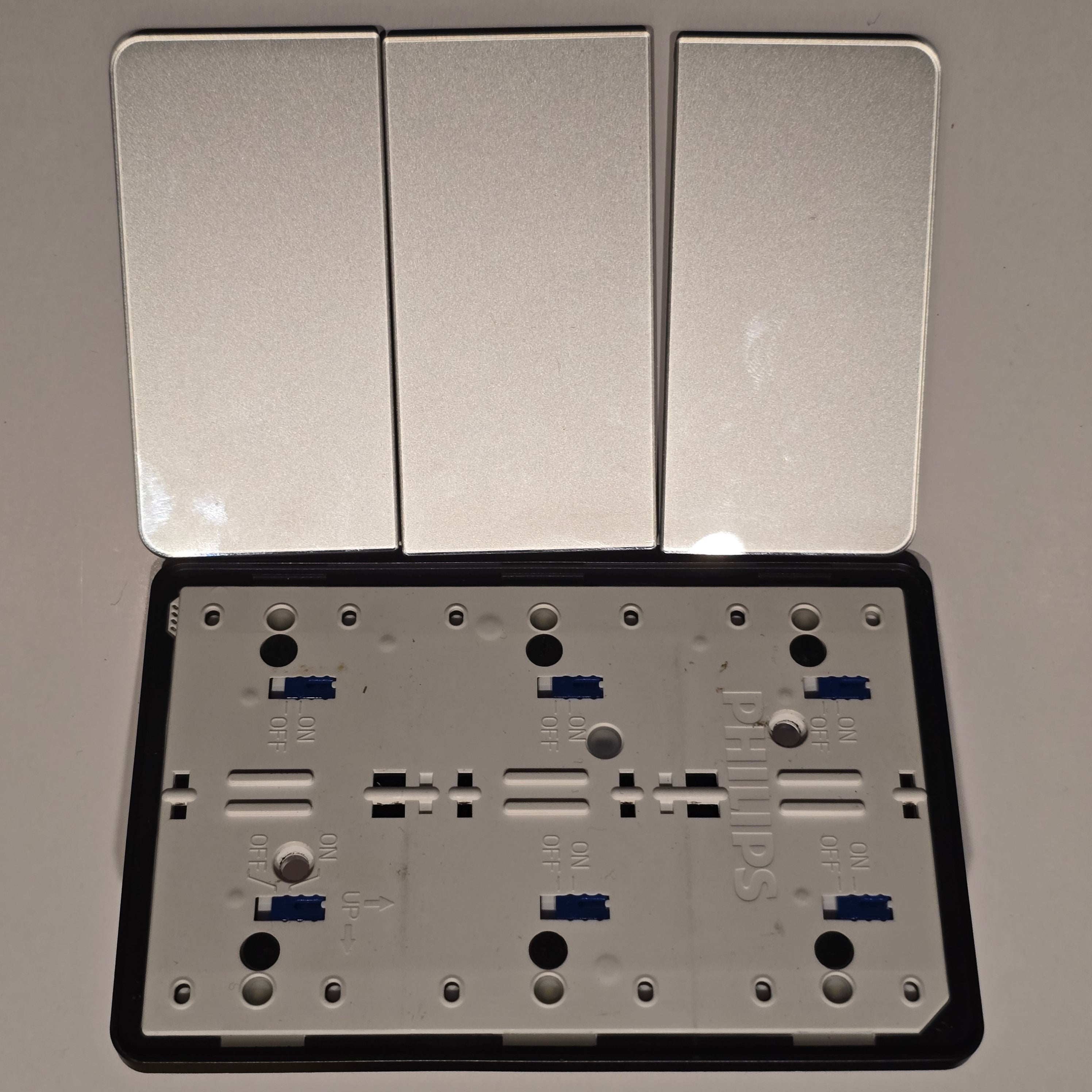 Philips DACM Dynalite DyNet Antumbra Comms Module 12-24VDC (Pre-owned ...