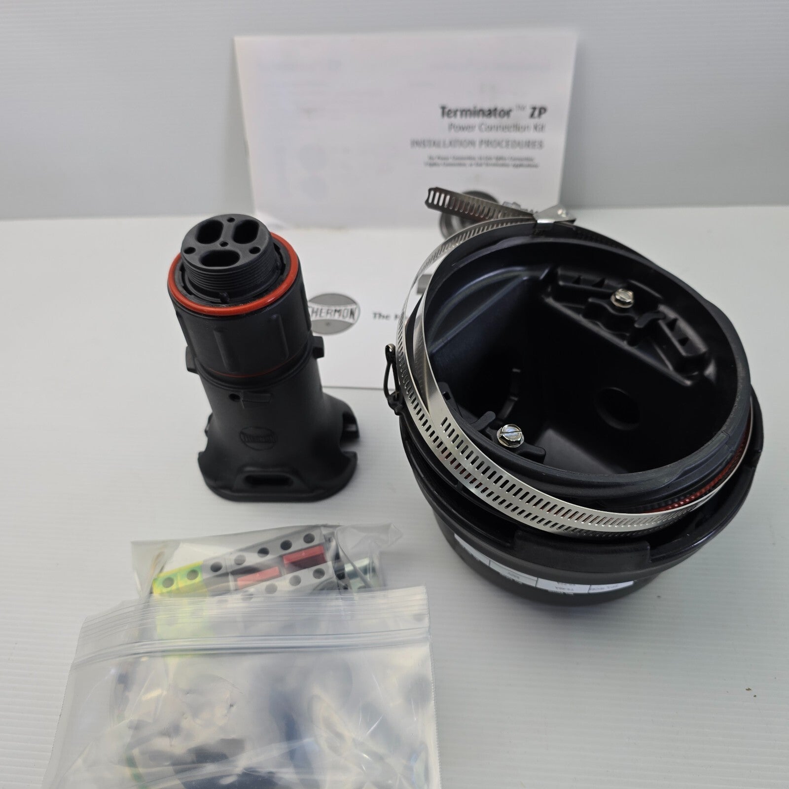 Thermon 531-1380 ZP-XP Pipe Mounted Non-Metallic Exe Power Junction Bo ...
